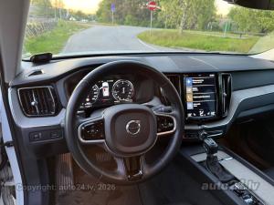Balts Volvo XC60 2018 Tallina, ar dzinēja tilpumu 2.00 L un nobraukumu 153 tūkst. km par 28500 €, foto 14 vietnē AUTOMOTO.COM.LV