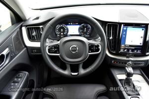 Balts Volvo XC60 2018 Tallina, ar dzinēja tilpumu 2.00 L un nobraukumu 154 tūkst. km par 28880 €, foto 8 vietnē AUTOMOTO.COM.LV