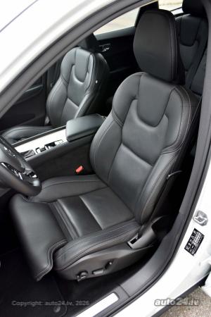 Balts Volvo XC60 2018 Tallina, ar dzinēja tilpumu 2.00 L un nobraukumu 154 tūkst. km par 28880 €, foto 9 vietnē AUTOMOTO.COM.LV