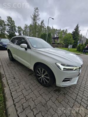 Balts Volvo XC60 2018 Rīga, ar dzinēja tilpumu 2.00 L un nobraukumu 224 tūkst. km par 23900 €, foto  vietnē AUTOMOTO.COM.LV