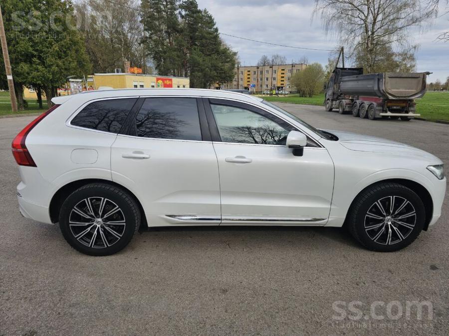 Balts Volvo XC60 2018 Rīga, ar dzinēja tilpumu 2.00 L un nobraukumu 224 tūkst. km par 23900 €, foto 3 vietnē AUTOMOTO.COM.LV