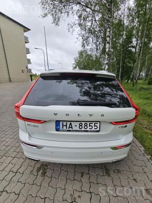 Balts Volvo XC60 2018 Rīga, ar dzinēja tilpumu 2.00 L un nobraukumu 224 tūkst. km par 23900 €, foto 5 vietnē AUTOMOTO.COM.LV