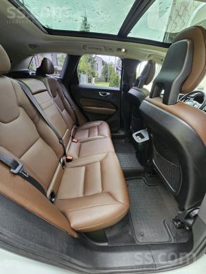 Balts Volvo XC60 2018 Rīga, ar dzinēja tilpumu 2.00 L un nobraukumu 224 tūkst. km par 23900 €, foto 12 vietnē AUTOMOTO.COM.LV