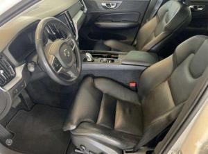 White Volvo XC60 2018 in Vilnius, with an engine capacity of 1.97 L and mileage of 207 thousand km for 22300 €, photo 9 on AUTOMOTO.COM.LV