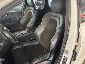 Balts Volvo XC60 2018 Klaipėda, ar dzinēja tilpumu 1.97 L un nobraukumu 299 tūkst. km par 20950 €, foto 7 vietnē AUTOMOTO.COM.LV