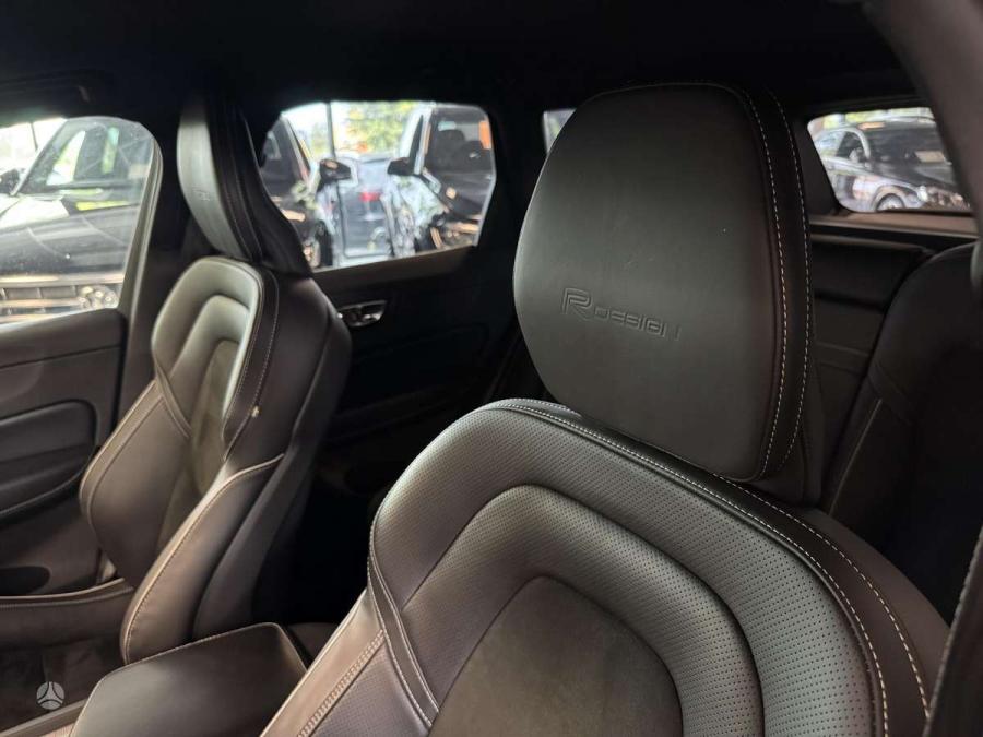 Balts Volvo XC60 2018 Klaipėda, ar dzinēja tilpumu 1.97 L un nobraukumu 299 tūkst. km par 20950 €, foto 11 vietnē AUTOMOTO.COM.LV