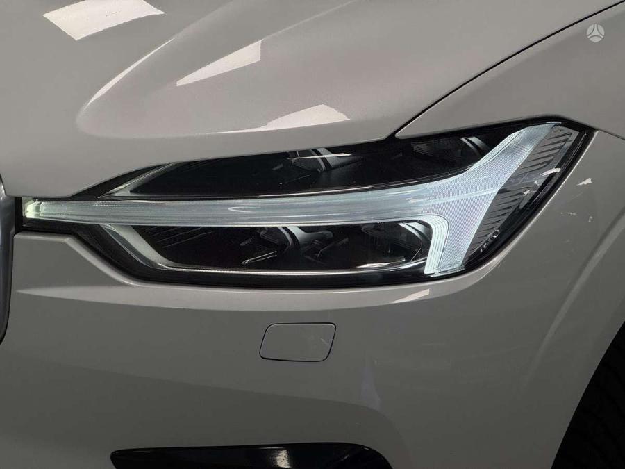 Balts Volvo XC60 2018 Klaipėda, ar dzinēja tilpumu 1.97 L un nobraukumu 299 tūkst. km par 20950 €, foto 12 vietnē AUTOMOTO.COM.LV
