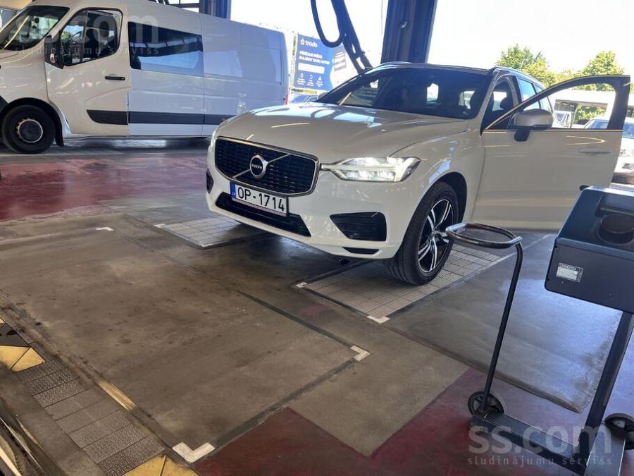Balts Volvo XC60 2018 Rīga, ar dzinēja tilpumu 2.00 L un nobraukumu 212 tūkst. km par 16900 €, foto 16 vietnē AUTOMOTO.COM.LV