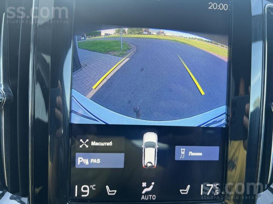 Balts Volvo XC60 2018 Rīga, ar dzinēja tilpumu 2.00 L un nobraukumu 212 tūkst. km par 16900 €, foto 19 vietnē AUTOMOTO.COM.LV