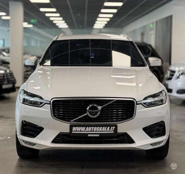 White Volvo XC60 2018 in Klaipeda, with an engine capacity of 1.97 L and mileage of 299 thousand km for 19950 €, photo 10 on AUTOMOTO.COM.LV