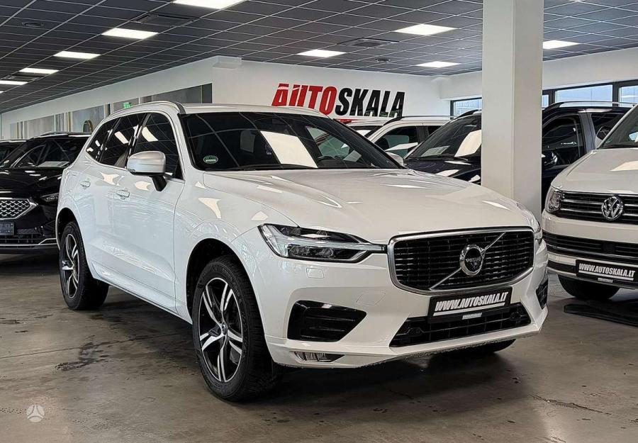 White Volvo XC60 2018 in Klaipeda, with an engine capacity of 1.97 L and mileage of 299 thousand km for 19950 €, photo 32 on AUTOMOTO.COM.LV