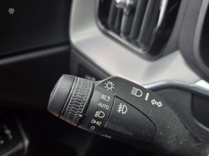 White Volvo XC60 2018 in Vilnius, with an engine capacity of 2.00 L and mileage of 181 thousand km for 21500 €, photo 20 on AUTOMOTO.COM.LV