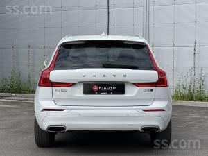 Balts Volvo XC60 2018 Daugavpils, ar dzinēja tilpumu 2.00 L un nobraukumu 181 tūkst. km par 20650 €, foto 10 vietnē AUTOMOTO.COM.LV