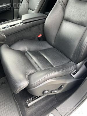 Balts Volvo XC60 2018 Daugavpils, ar dzinēja tilpumu 2.00 L un nobraukumu 181 tūkst. km par 20650 €, foto 19 vietnē AUTOMOTO.COM.LV