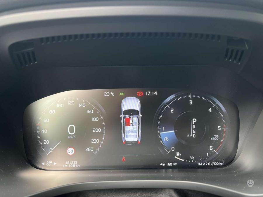 Белый Вольво ХС60 2018 в Утена, объемом двигателя 1.97 л и пробегом 181 тыс. км за 20750 €, фото 50 на AUTOMOTO.COM.LV
