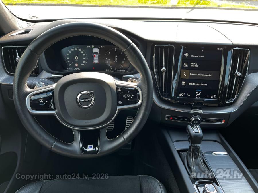 Balts Volvo XC60 2018 Tallina, ar dzinēja tilpumu 2.00 L un nobraukumu 206 tūkst. km par 19900 €, foto 9 vietnē AUTOMOTO.COM.LV
