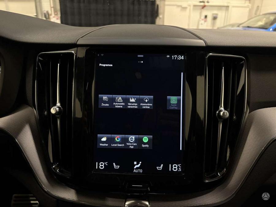 Balts Volvo XC60 2018 Viļņa, ar dzinēja tilpumu 1.97 L un nobraukumu 182 tūkst. km par 23990 €, foto 28 vietnē AUTOMOTO.COM.LV