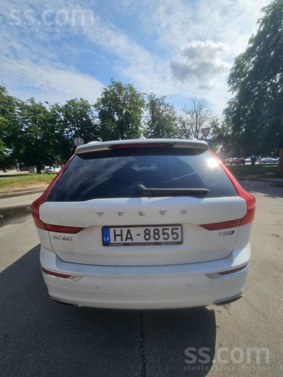Balts Volvo XC60 2018 Rīga, ar dzinēja tilpumu 2.00 L un nobraukumu 227 tūkst. km par 22800 €, foto 10 vietnē AUTOMOTO.COM.LV
