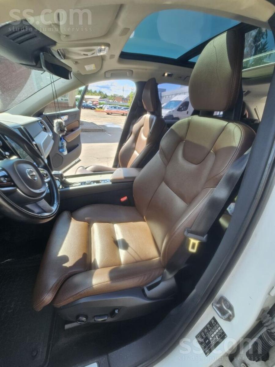 Balts Volvo XC60 2018 Rīga, ar dzinēja tilpumu 2.00 L un nobraukumu 227 tūkst. km par 22800 €, foto 12 vietnē AUTOMOTO.COM.LV