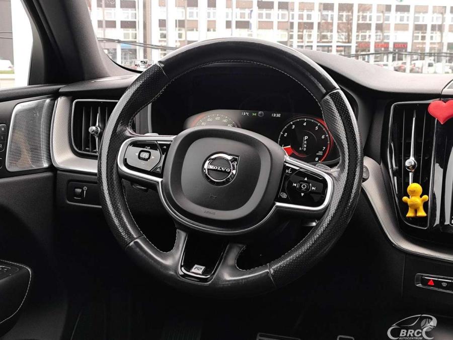 Balts Volvo XC60 2018 Klaipėda, ar dzinēja tilpumu 1.97 L un nobraukumu 153 tūkst. km par 21500 €, foto 8 vietnē AUTOMOTO.COM.LV
