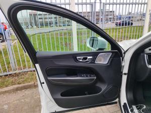 Balts Volvo XC60 2018 Klaipėda, ar dzinēja tilpumu 1.97 L un nobraukumu 153 tūkst. km par 21500 €, foto 21 vietnē AUTOMOTO.COM.LV