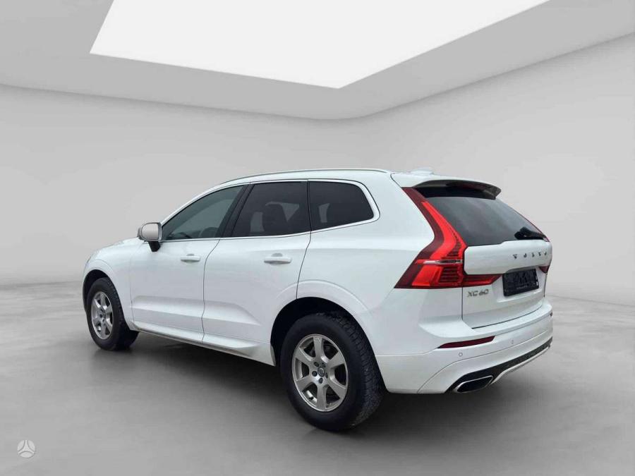 Balts Volvo XC60 2018 Kauņa, ar dzinēja tilpumu 2.00 L un nobraukumu 283 tūkst. km par 18990 €, foto 5 vietnē AUTOMOTO.COM.LV