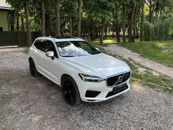 Balts Volvo XC60 2018 Kauņa, ar dzinēja tilpumu 1.97 L un nobraukumu 280 tūkst. km par 18900 €, foto 1 vietnē AUTOMOTO.COM.LV
