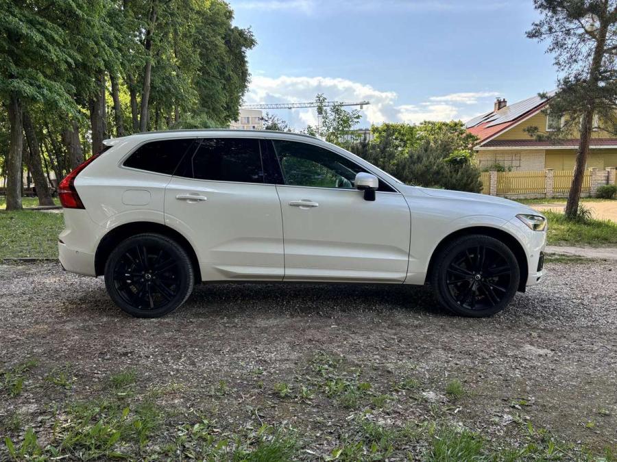 Balts Volvo XC60 2018 Kauņa, ar dzinēja tilpumu 1.97 L un nobraukumu 280 tūkst. km par 18900 €, foto 5 vietnē AUTOMOTO.COM.LV