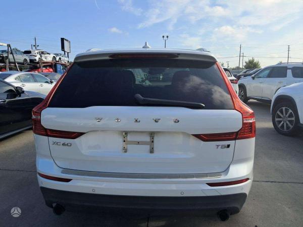 Balts Volvo XC60 2018 Ukmergė, ar dzinēja tilpumu 2.50 L un nobraukumu 266 tūkst. km par 12100 €, foto 6 vietnē AUTOMOTO.COM.LV