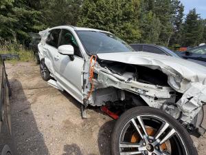 Белый Вольво ХС60 2018 в Друскининкай, объемом двигателя 2.00 л и пробегом 93 тыс. км за 5990 €, фото 26 на AUTOMOTO.COM.LV