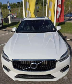 Balts Volvo XC60 2018 Viļņa, ar dzinēja tilpumu 1.97 L un nobraukumu 201 tūkst. km par 19699 €, foto 3 vietnē AUTOMOTO.COM.LV