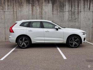 White Volvo XC60 2018 in Vilnius, with an engine capacity of 1.97 L and mileage of 222 thousand km for 21900 €, photo 7 on AUTOMOTO.COM.LV