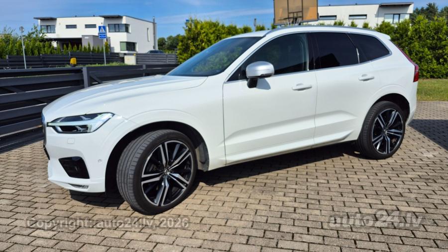 White Volvo XC60 2018 in Tallinn, with an engine capacity of 2.00 L and mileage of 130 thousand km for 26000 €, photo 5 on AUTOMOTO.COM.LV