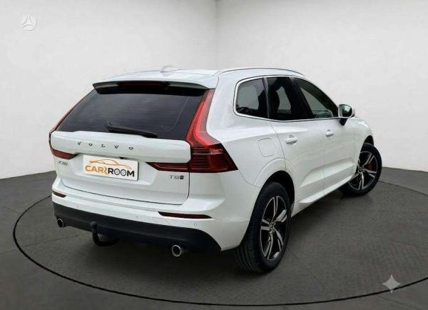 Balts Volvo XC60 2018 Viļņa, ar dzinēja tilpumu 2.00 L un nobraukumu 207 tūkst. km par 21222 €, foto 6 vietnē AUTOMOTO.COM.LV
