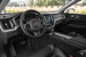 Balts Volvo XC60 2018 Viļņa, ar dzinēja tilpumu 1.97 L un nobraukumu 253 tūkst. km par 17990 €, foto 13 vietnē AUTOMOTO.COM.LV