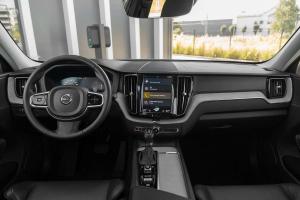 Balts Volvo XC60 2018 Viļņa, ar dzinēja tilpumu 1.97 L un nobraukumu 253 tūkst. km par 17990 €, foto 14 vietnē AUTOMOTO.COM.LV