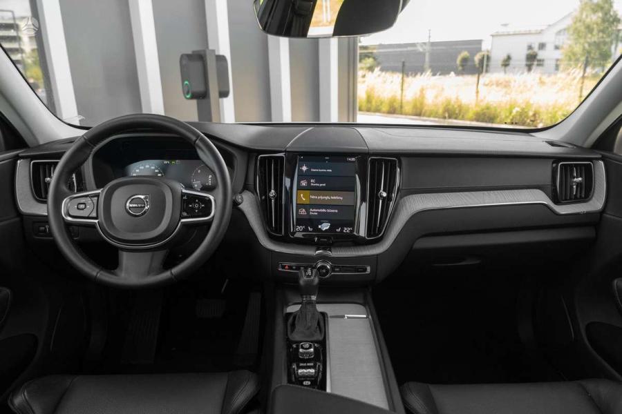 Balts Volvo XC60 2018 Viļņa, ar dzinēja tilpumu 1.97 L un nobraukumu 253 tūkst. km par 17990 €, foto 14 vietnē AUTOMOTO.COM.LV