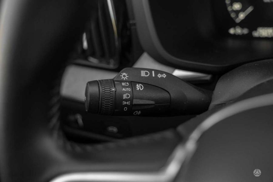 Balts Volvo XC60 2018 Viļņa, ar dzinēja tilpumu 1.97 L un nobraukumu 253 tūkst. km par 17990 €, foto 27 vietnē AUTOMOTO.COM.LV