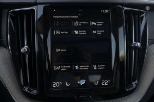 Balts Volvo XC60 2018 Viļņa, ar dzinēja tilpumu 1.97 L un nobraukumu 253 tūkst. km par 17990 €, foto 30 vietnē AUTOMOTO.COM.LV