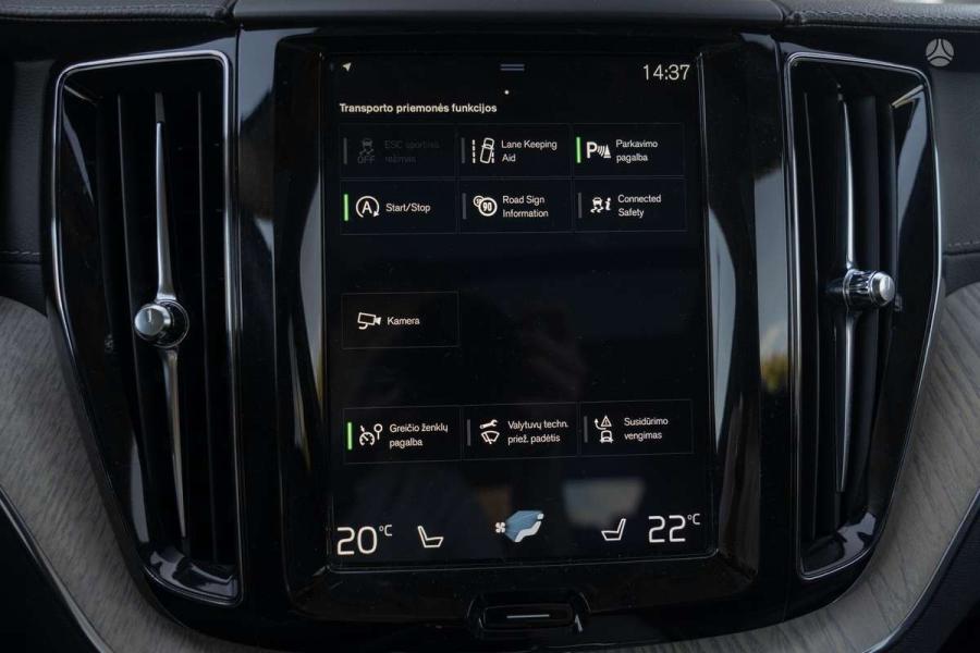 Balts Volvo XC60 2018 Viļņa, ar dzinēja tilpumu 1.97 L un nobraukumu 253 tūkst. km par 17990 €, foto 30 vietnē AUTOMOTO.COM.LV