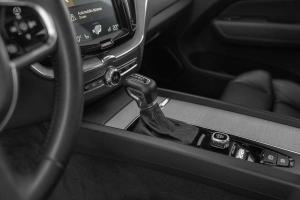 Balts Volvo XC60 2018 Viļņa, ar dzinēja tilpumu 1.97 L un nobraukumu 253 tūkst. km par 17990 €, foto 33 vietnē AUTOMOTO.COM.LV