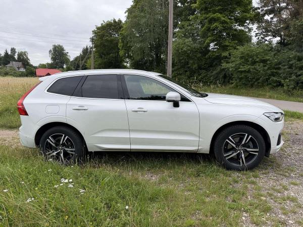 Белый Вольво ХС60 2018 в Вильнюс, объемом двигателя 1.97 л и пробегом 128 тыс. км за 25500 €, фото 4 на AUTOMOTO.COM.LV