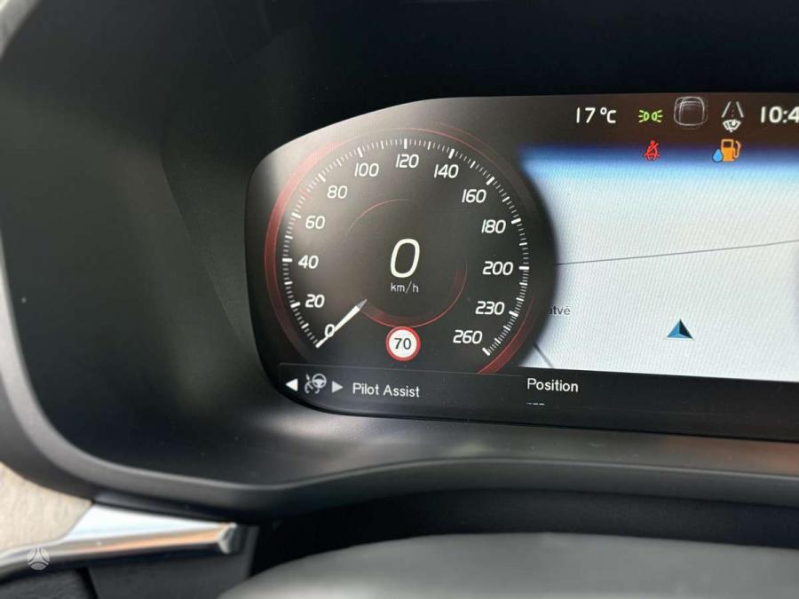 Белый Вольво ХС60 2018 в Вильнюс, объемом двигателя 1.97 л и пробегом 189 тыс. км за 22300 €, фото 26 на AUTOMOTO.COM.LV
