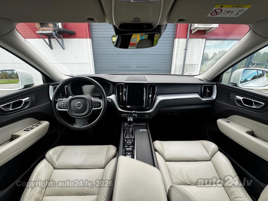 White Volvo XC60 2018 in Tallinn, with an engine capacity of 2.00 L and mileage of 247 thousand km for 21000 €, photo 11 on AUTOMOTO.COM.LV