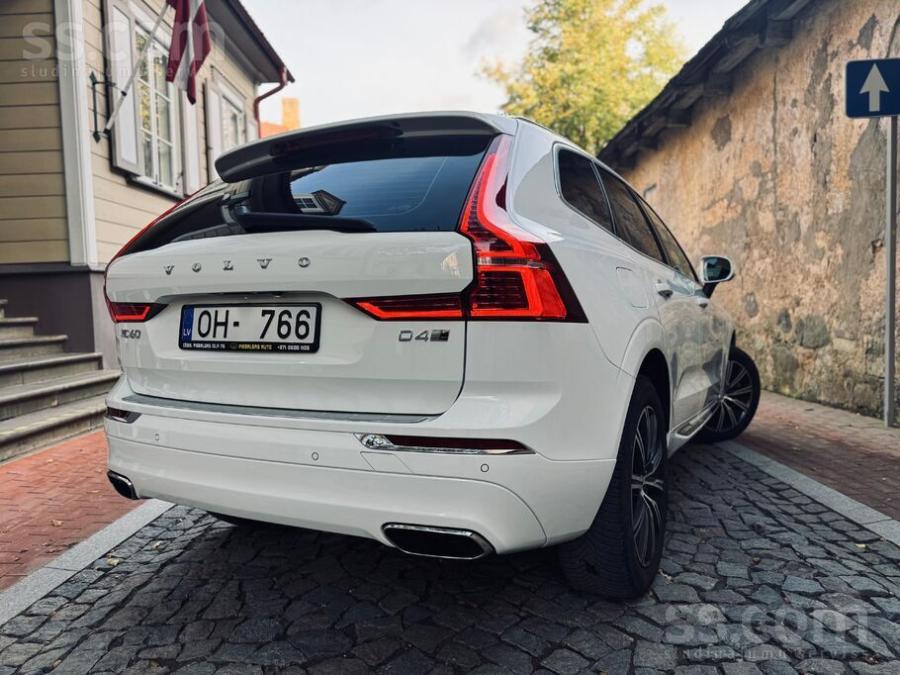 Balts Volvo XC60 2018 Cēsis, ar dzinēja tilpumu 2.00 L un nobraukumu 0 tūkst. km par 20990 €, foto 6 vietnē AUTOMOTO.COM.LV