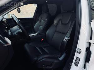 Balts Volvo XC60 2018 Cēsis, ar dzinēja tilpumu 2.00 L un nobraukumu 0 tūkst. km par 20990 €, foto 17 vietnē AUTOMOTO.COM.LV