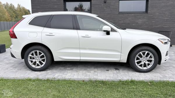 Volvo XC60 2018 Šauļi vietnē Balts Volvo XC60 2018 Šauļi, ar dzinēja tilpumu 2.00 L un nobraukumu 270 tūkst. km par 16900 €, foto 6 vietnē AUTOMOTO.COM.LV