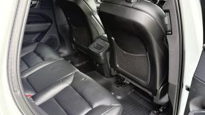 Balts Volvo XC60 2018 Šauļi, ar dzinēja tilpumu 2.00 L un nobraukumu 270 tūkst. km par 16900 €, foto 17 vietnē AUTOMOTO.COM.LV