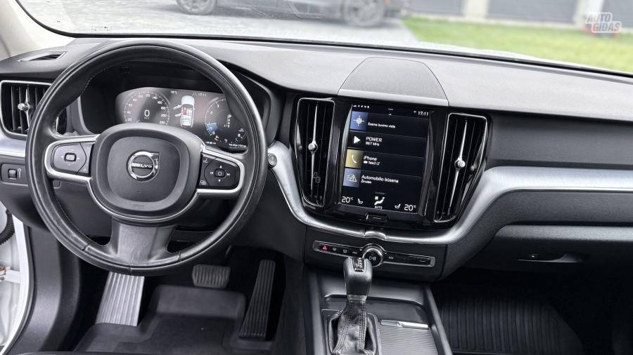 Balts Volvo XC60 2018 Šauļi, ar dzinēja tilpumu 2.00 L un nobraukumu 270 tūkst. km par 16900 €, foto 23 vietnē AUTOMOTO.COM.LV