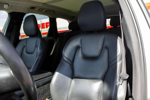 Balts Volvo XC60 2019 Kauņa, ar dzinēja tilpumu 1.97 L un nobraukumu 215 tūkst. km par 26300 €, foto 11 vietnē AUTOMOTO.COM.LV